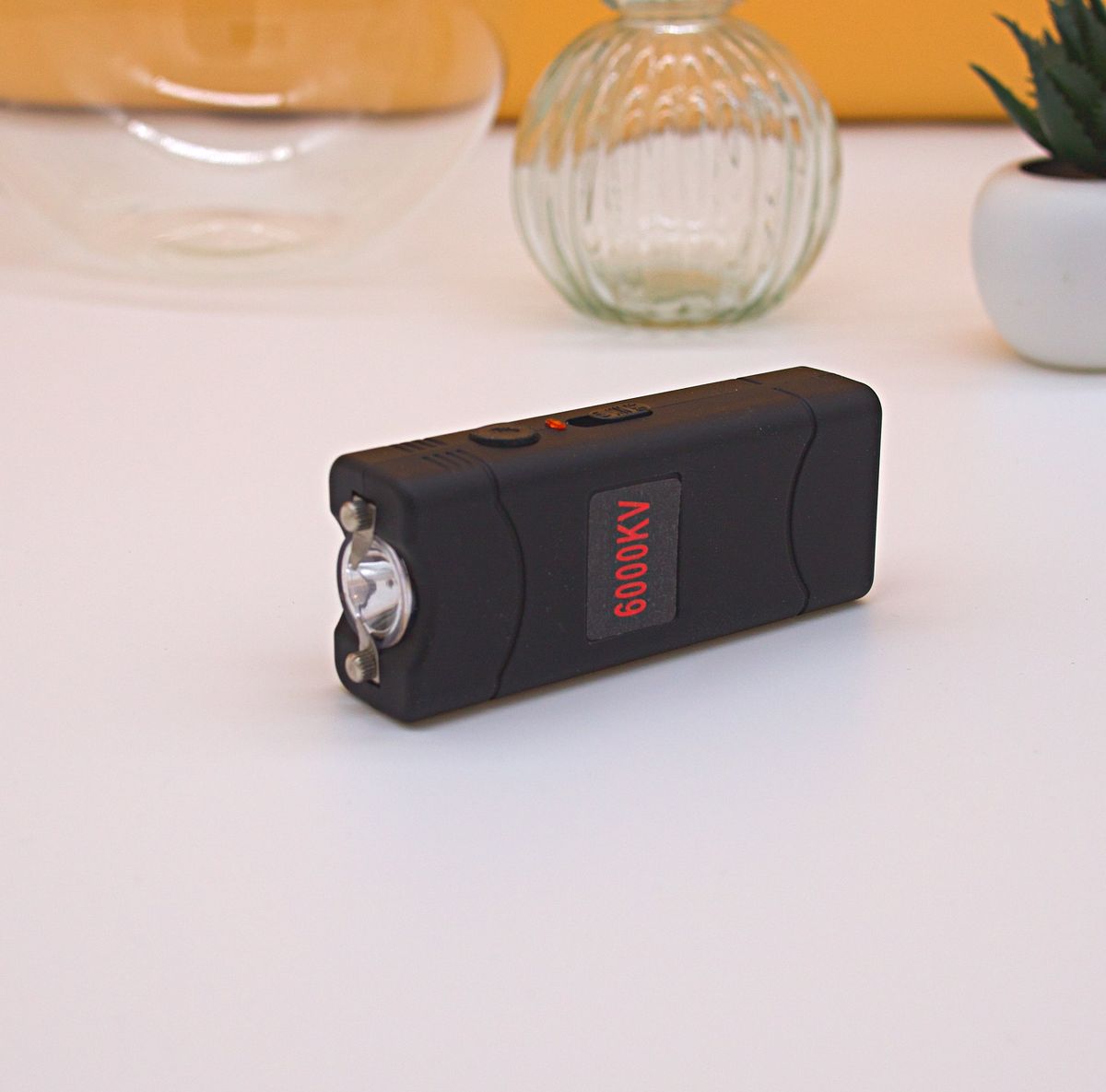 Le Taser de poche Jogger Noir | PELTA DEFENSE | Pelta